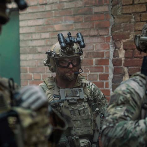 Ops Core Railink Power And Data Arc™ Rails Hcc Tactical