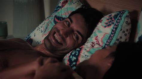 Auscaps Justin Baldoni Shirtless In Jane The Virgin Chapter Ninety Four