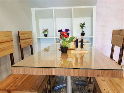 Zees Cafe And Seafood Kabupaten Deli Serdang