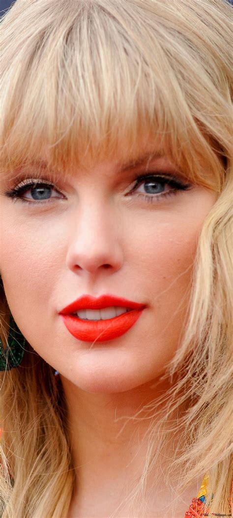 Taylor Swift At Mtv Video Music Awards Close Up 4k Wallpaper Download