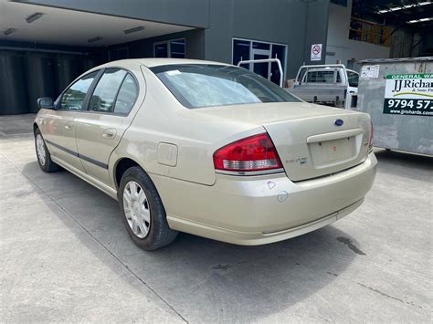 Ford Falcon Ef Bf 08 1994 09 2010 Courtesy Light Centre Mmm Auto Centre