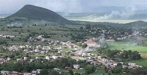 Dvb ပင်လောင်းတွင် တိုက်ပွဲပြင်းထန်၊ စစ်တပ်က လမ်းပိတ်ထားသဖြင့် ဒေသခံများ ပိတ်မိနေ