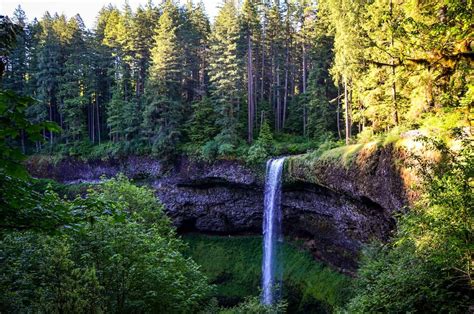 Hike The Stunning Trail Of Ten Falls At Silver Falls State Park