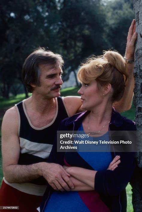 Dennis Weaver Barbara Rhoades Appearing In The Abc Tv Series Stone