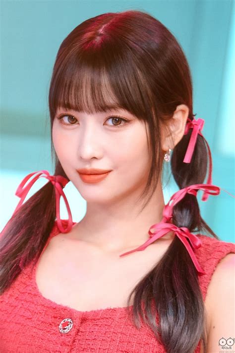 Picture Of Hirai Momo