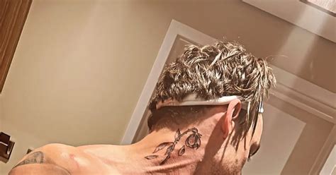 Liam Payne Shows Off Shredded Body In Topless Photos