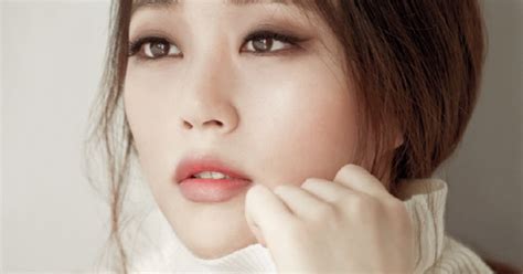 김효진 출산 후에도 변함없는 미모 여자들의 워너비