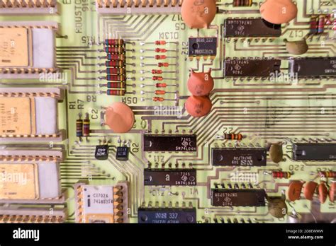 Transistor Computer Images At Douglas Hammond Blog