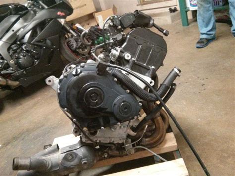 Sell 2008 2009 08 09 Suzuki Gsxr 600 Gsxr600 Motor Engine Complete W Throttle Bodies In Dallas