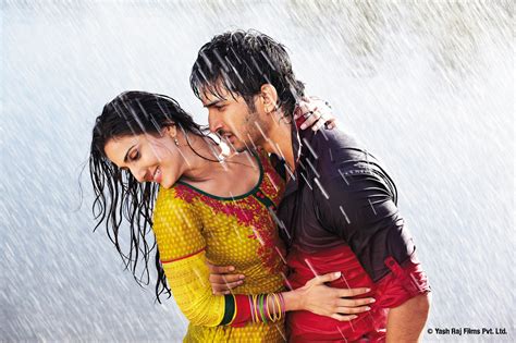 Shuddh Desi Romance