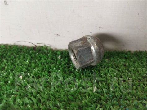 Гайки колесные Nissan, новый, в наличии. Цена: 40₽ в Артеме