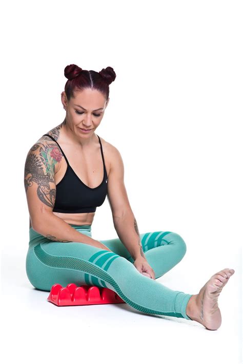Cris Cyborgs Feet