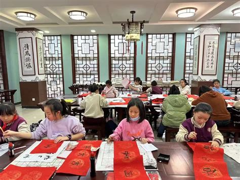 书法进校园文化进万家中小学生写春联送春联迎新春活动 中国书画收藏家协会