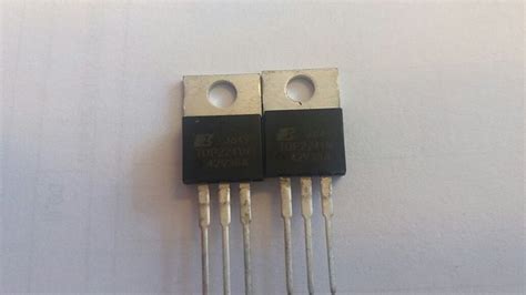 Transistor Tip 122 Power Circuit Componentes Eletrônicos Transistor Tip 122 Power Circuit Componentes Eletrônicos