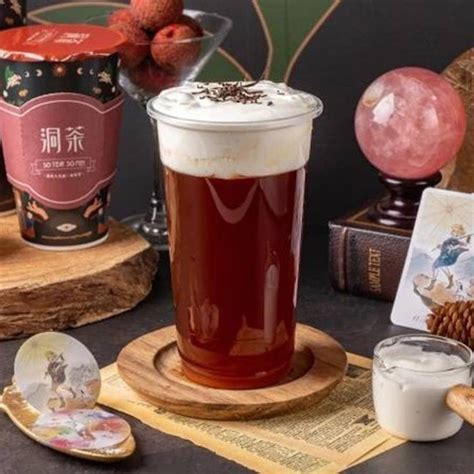 超新奇手搖店！結合塔羅的飲料店「洞茶」新推萬聖限定「魔法特調」，喝飲料還能免費占卜算塔羅，超另類買一送一 旅遊 聯合新聞網