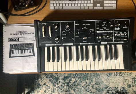 Matrixsynth Moog The Rogue 1981 Synthesizer