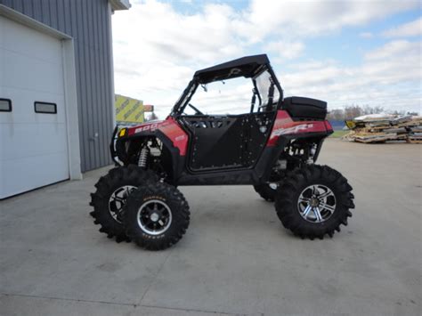 Lifted Polaris Rzr 800