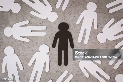 흑백 종이 그림 사회적 차별과 인종차별 인종차별 반대주의에 대한 스톡 사진 및 기타 이미지 인종차별 반대주의 조직 0명 Istock