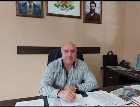 Поздравителен адрес от кмета на Вършец по повод Съединението