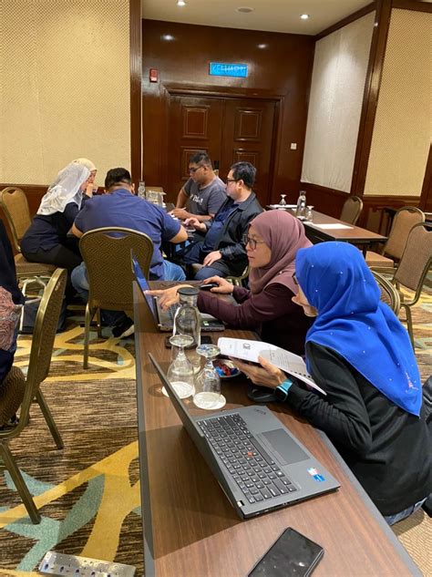 Leveraging Favoriot For Learning Teaching Building And Deploying Iot