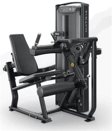 Matrix Versa Leg Curl Vs S711 Pro Gym