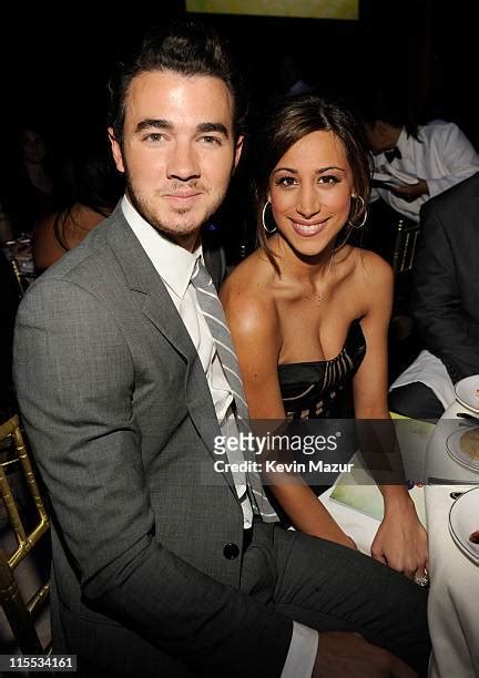 Danielle Walls 611 Danielle Wall Photos And High Res Pictures Getty