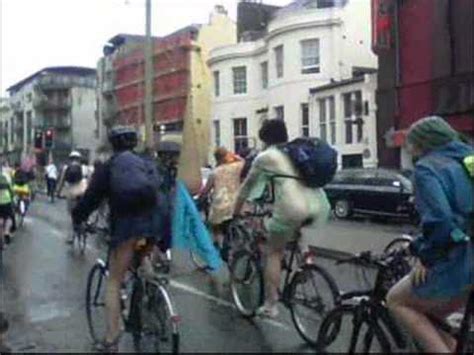 Wnbr World Naked Bike Ride Brighton 2011 A Riders View Youtube