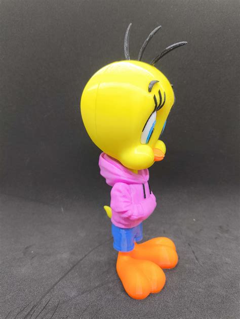 🐦 Tweety Bird Urban Vibes With Hoodie Multiparts And 3mf ・fichier Stl Pour Impression 3d・cults