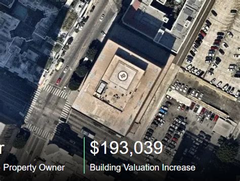 mapbox buildings are separate not connected or combined in the building layer stack overflow