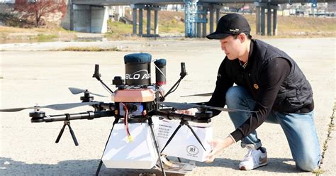 교촌 파블로항공과 손잡고 치킨 드론 배달 시범비행 성공