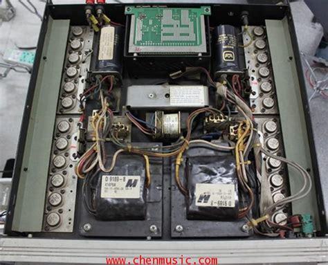 Besoin Daide Pour Ampli Crown Ampli Totalement Hs Technique