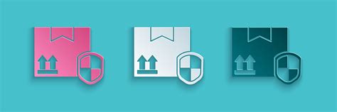 파란색 배경에 격리된 쉴드 아이콘으로 배달 팩 보안을 끊습니다 배달 보험 방패 너머에 있는 골판지 상자 종이 아트 스타일 벡터 일러스트레이션 3차원 형태에 대한 스톡 벡터