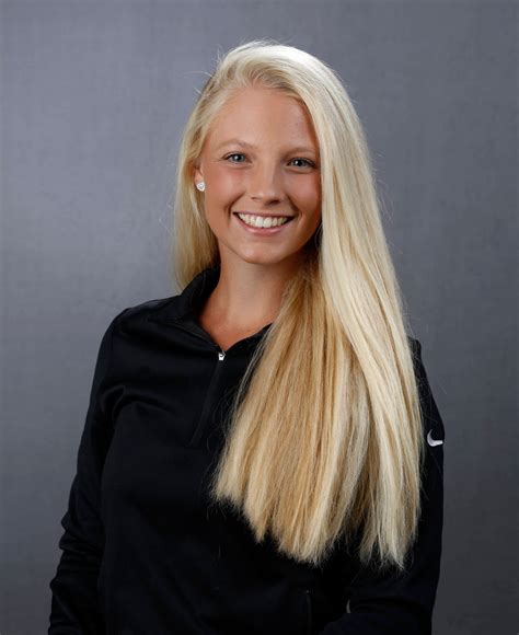 Kristen Thoms Womens Tennis 2015 16 Iowa Hawkeyes Athletics