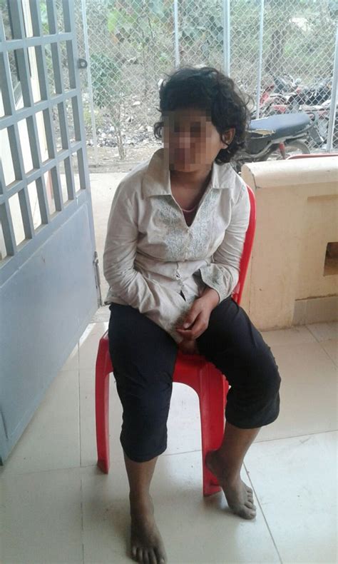 នគរបាលក្រុងប៉ោយប៉ែត ឃាត់ខ្លួនជនសង្ស័យម្នាក់ចោទពីបទរំលោភសេពសន្ទវៈស្ត្រីសតិមិនគ្រប់ នគរដ្រេហ្គន