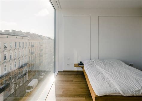 Zanderroth Architekten Designs Housing Without Internal Walls