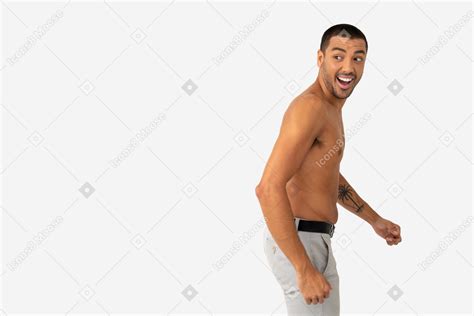 움직이는 잘 생긴 젊은 남자 사진