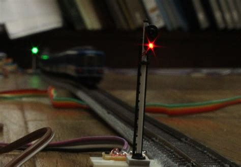 Nゲージの自動信号システム 閉塞信号機