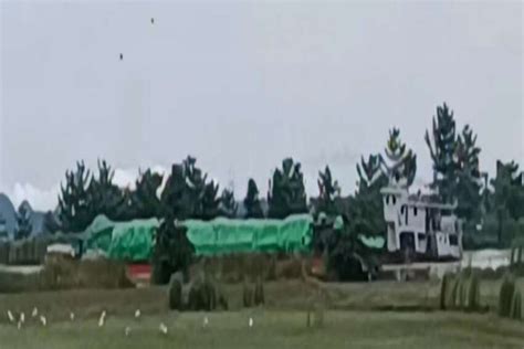 ချင်းတွင်းမြစ်ကြောင်းကို ဆန်တက်လာသည့် စစ်တပ် သင်္ဘော ၂ စီးကို မိုင်းဆွဲ