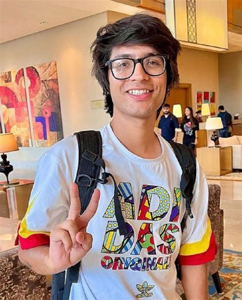 Sourav Joshi Youtuber Height Weight Age Affairs Biography