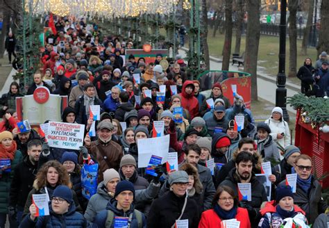 Moscow Protest Over Putins Political Shake Up Diluted Amid Other