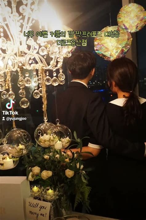 깜짝프러포즈너무 기뻐하신 여자친구두 분 행복하세요~~~ 결혼기념일이벤트 프로포즈카페 여자친구생일 한강뷰프러포즈 서울프로포즈장소추천 프러포즈이벤트 깜짝프러포즈