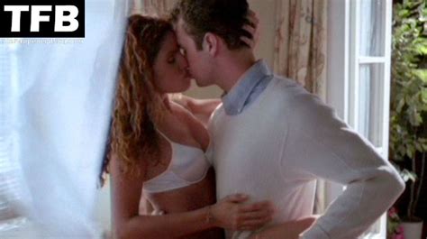 Alexis Thorpe Sexy 7 Pics Thefappening