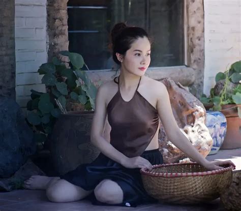 Tổng Hợp 69 ảnh Nude ảnh Sex áo Yếm Hở Vú Hở Mông Cực Ngon