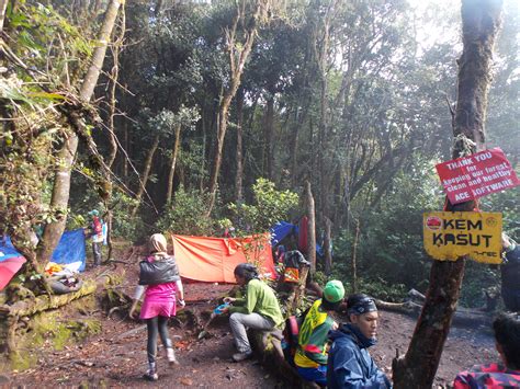 Gunung Yong Belar Gunung Bagging