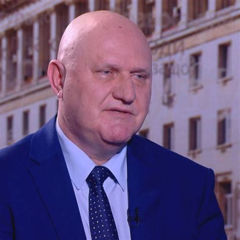 „За“ и „против“ до 15 дни отсъствия от училище с бележка от родител Btv Новините