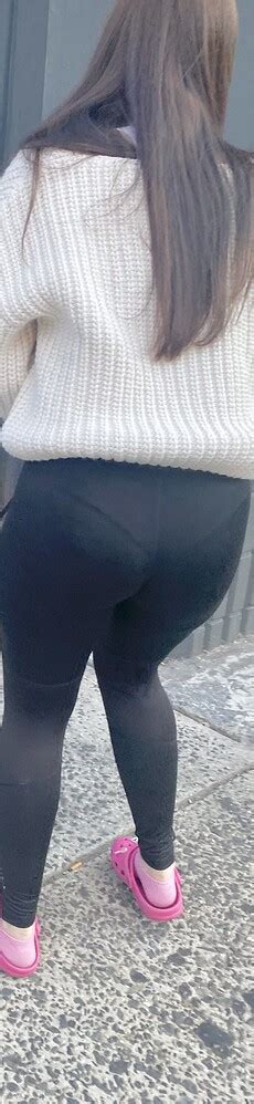 Vpl Bent Over Ass In Tight Black Yoga Pants Spandex Leggings And Yoga