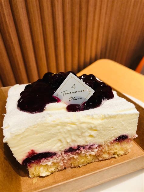 상큼함 가득했던 투썸플레이스 케이크 떠먹는 블루베리 요거트 생크림 가격 및 칼로리 네이버 블로그