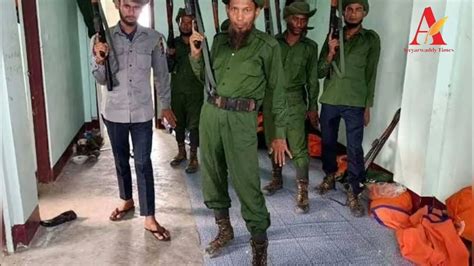 စစ်တွေမှာ စစ်သင်တန်းပေးထားတဲ့ မူဆလင်လက်နက်ကိုင်တွေကို လုံခြုံရေးယူခိုင်းထား Youtube