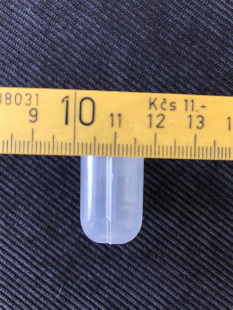 Продавам 80 бр пластмасови кутийки за мъниста гр София Дървеница • Olx Bg