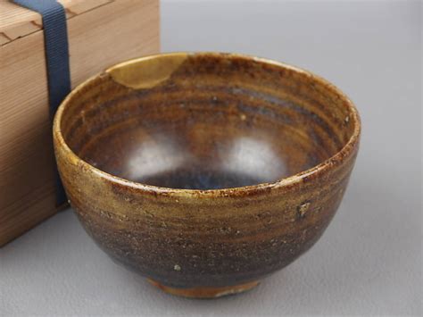 【骨董・茶道具】★古い 瀬戸焼 古瀬戸★★飴釉瀬戸茶碗 尾戸茶碗 Ds044sl2｜代購幫